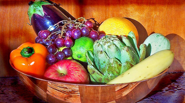 In 6 saptamani, consumul de fructe si legume te face sa arati mai ...