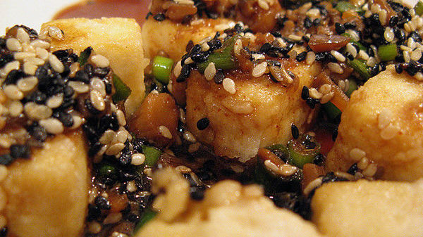 5 motive pentru care e bine sa folosesti tamari in loc de sos de soia ...