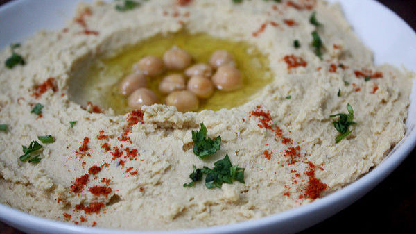 Reteta de humus raw | ViataVerdeViu.ro